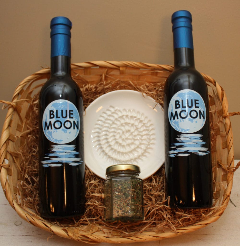 Deluxe Gift Set - Blue Moon Premium Olive Oil and Vinegar
